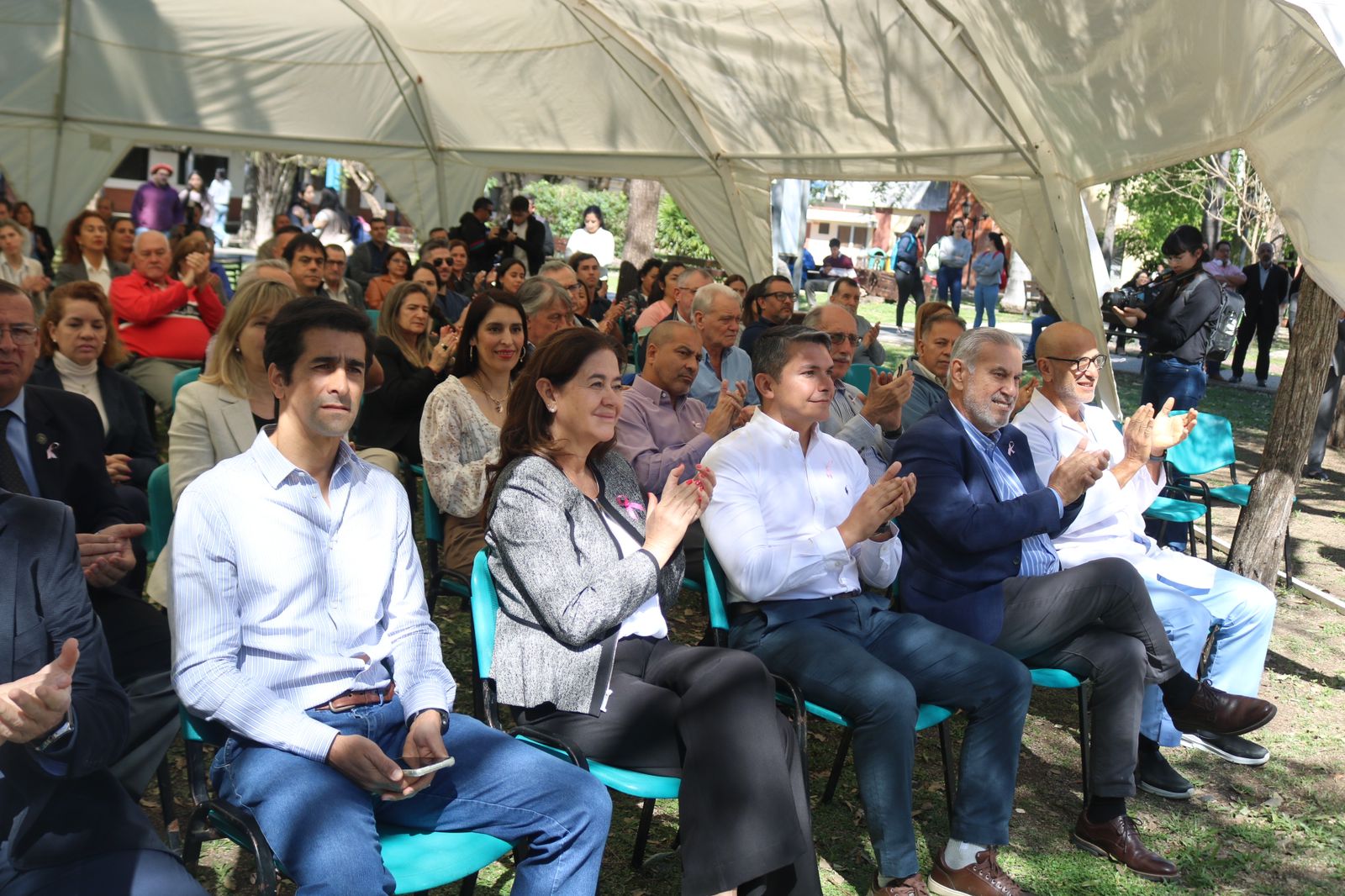Se inauguró en la UNNE, el primer Banco de Sangre Animal público del ...