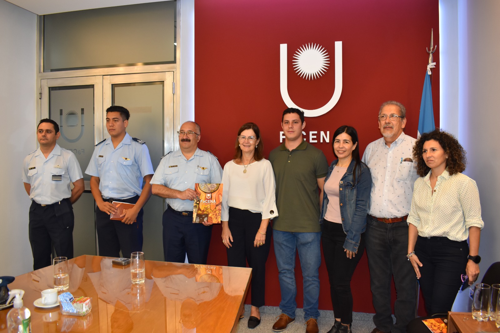 Acuerdo de trabajo conjunto entre FaCENA y la Base Aérea Militar Resistencia | Medios Unne